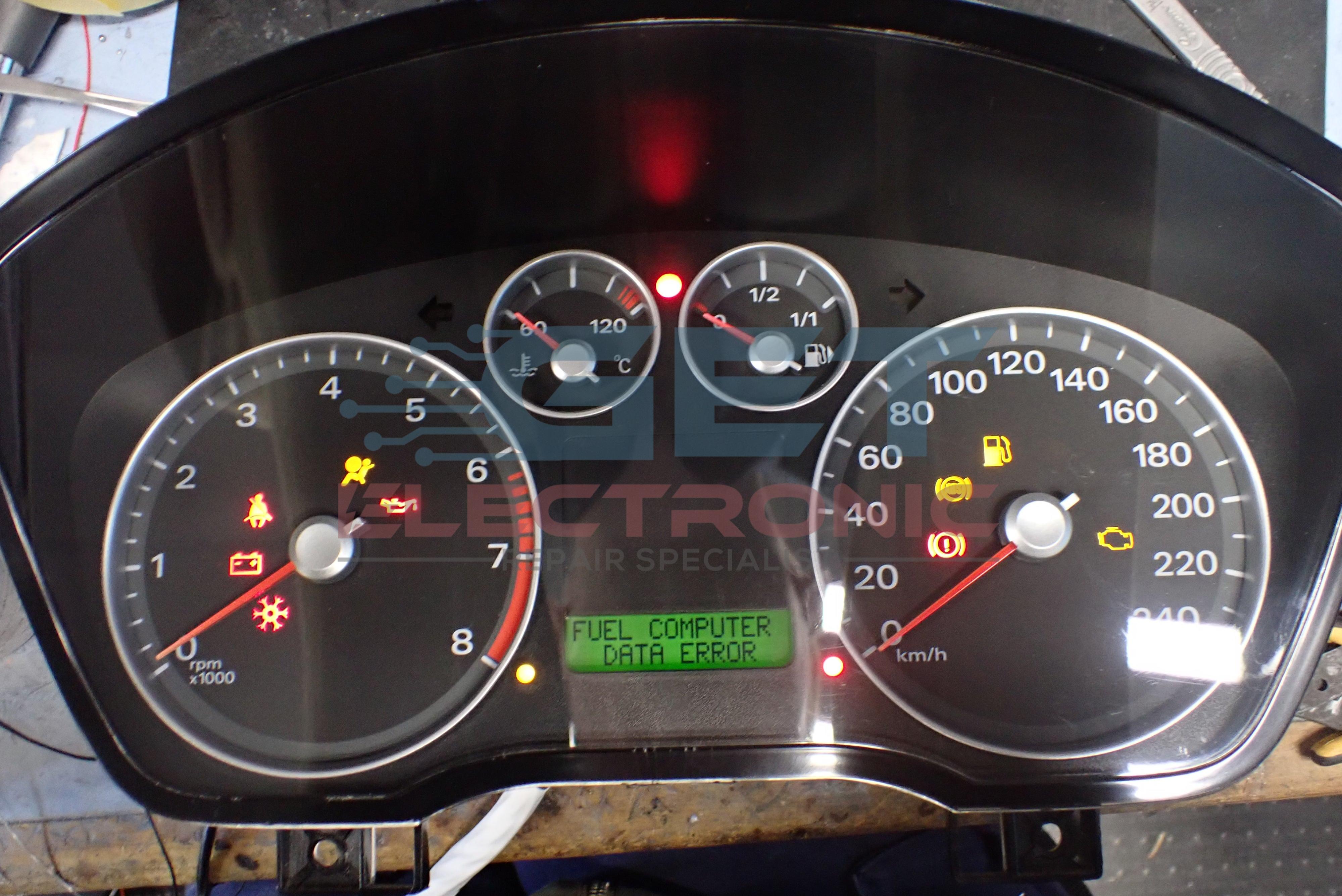 Ford Focus Instrument Cluster Repair – Intermittent Faults – Get ...